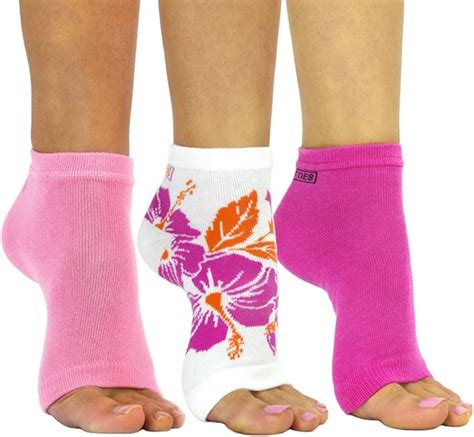 Freetoes Toeless Socks 3 Pairs 1 Pink 1 Floral 1