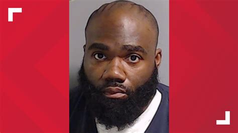 Reynard Trotman Fulton County Detention Officer Arrested 11alive