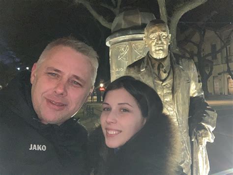 Igor Jurić Centar Za Nestalu I Zlostavljanu Decu Gospodin Karolj Saška I Ja U Prijatnom