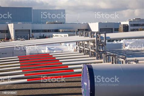 풍력 터빈용 Vistec 블레이드의 해안 보관 풍력 터빈 부품의 창고 0명에 대한 스톡 사진 및 기타 이미지 0명 건설 프레임 건설 현장 Istock