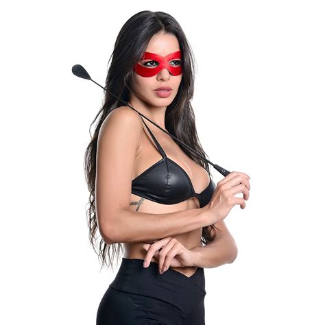 Kit Tiazinha Com Máscara Chibata De 50cm Vermelha Aveludada