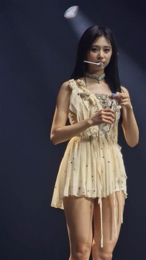 Pin On Tzuyu Pretty Korean Girls Korea Fashion Kpop Girls