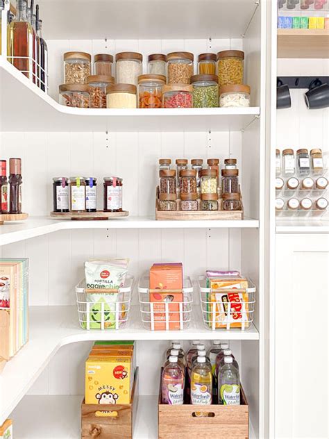 Acacia Wood Glass Kitchen Storage Jar 250ml For Pantry Organisation