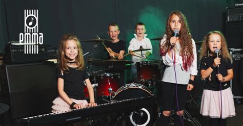 Emma Escola De M Sica De Monte Abra O Pumpkin Pt