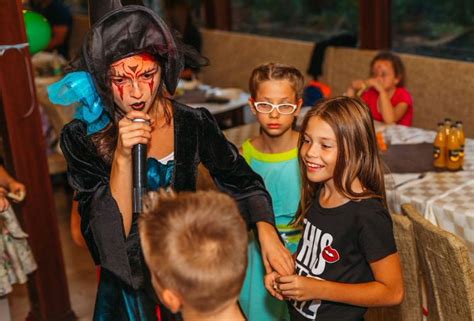 Страшно Парти Kinetofun