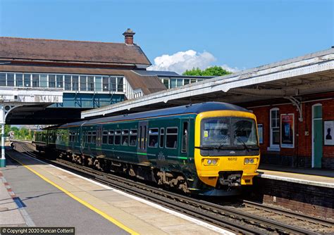Railography United Kingdom Class 165 166 18 D 0554