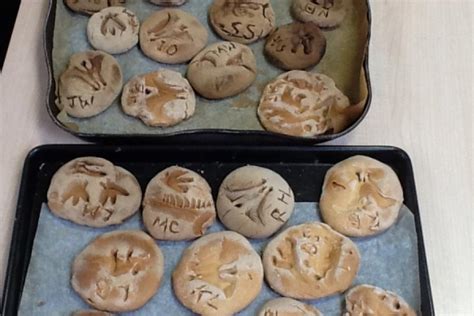 Fossil Making Broadbent Fold Nursery And Primary School