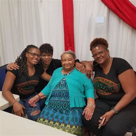 Victoria Massaline Added A New Photo Victoria Massaline