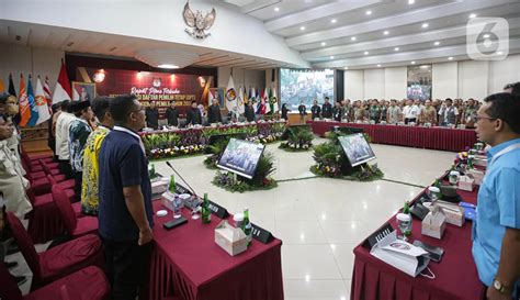KPU Resmi Tetapkan DPT Pemilu Sebanyak Pemilih Foto Liputan