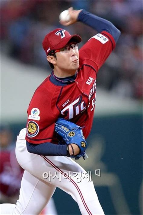양현종 무실점 역투kia Nc 9연승 저지 아시아경제