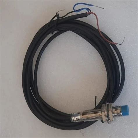 M8 Proximity Sensor Switch Photoelectric Cylindrical At ₹ 400 Piece