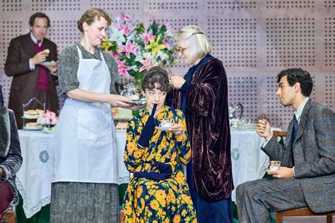 Pygmalion At The Old Vic Review Extraordinary Central Performances