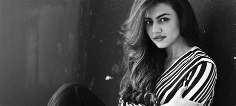 Zara Noor Abbas Speaks Out Against Body Shaming Video Lens