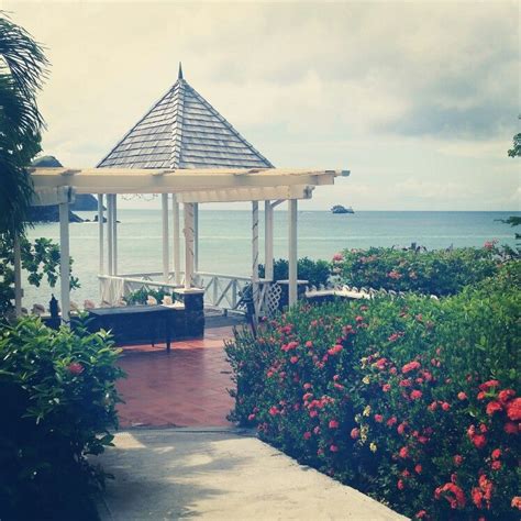 The Spot Where Jeff Proposed St Lucia Smugglers Cove St Lucia Cove