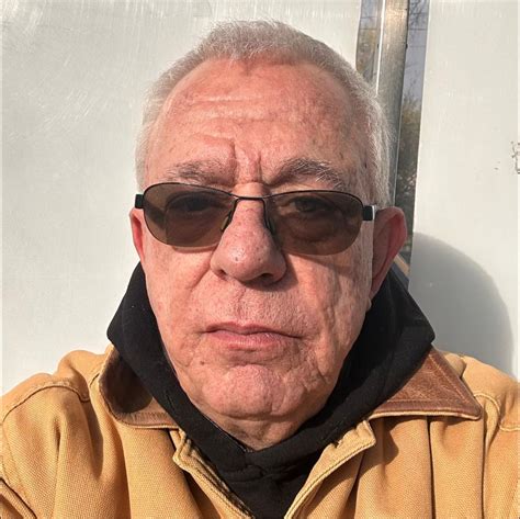 Dan Alexe Zice Dez Chincișan Că Noul Trend în Machiaje E Facebook