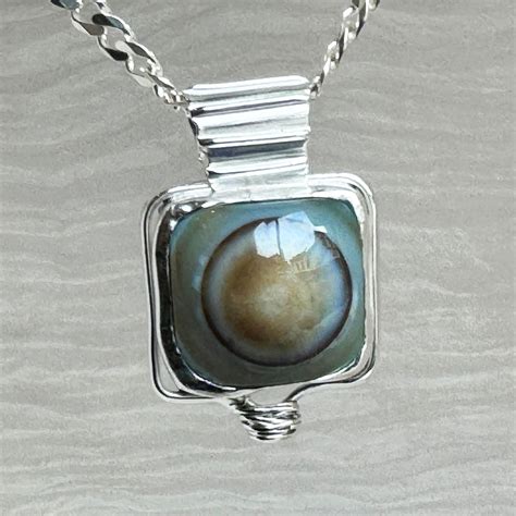 Dyami Pendant Savanesilver