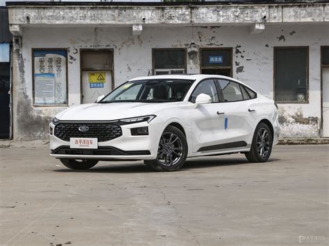 玉盘白蒙迪欧整车外观外观图片蒙迪欧 2025款 Ecoboost 245 豪华型8175432太平洋汽车网