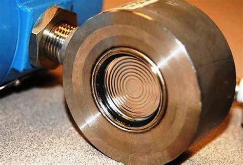 Capacitance Differential Pressure Transmitter Working Principle