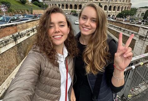 Wta Finals Tennis Fans Swoon Over Elena Rybakinas Rare And Voguish
