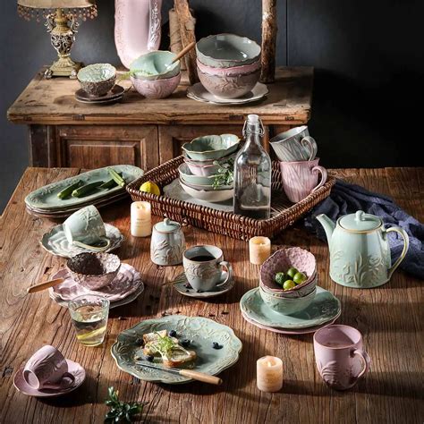 Luxury Porcelain Tableware Wholesale Plates Bowls And Cups