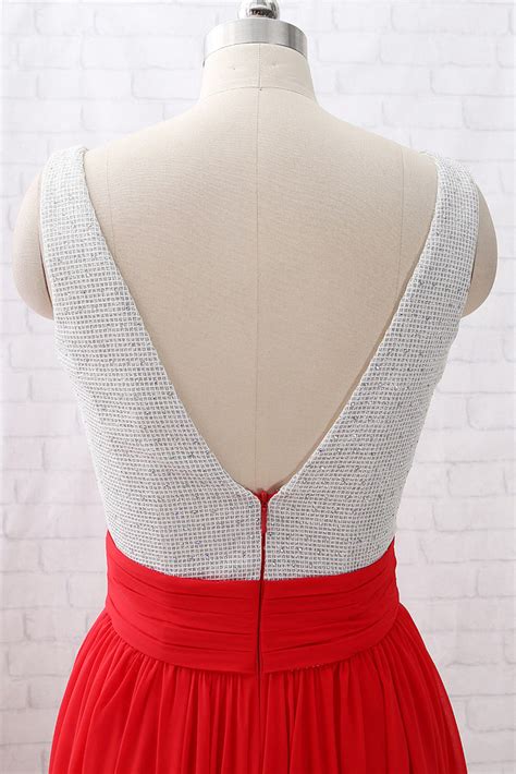 Macloth Straps V Neck Red Long Prom Dress Chiffon Formal Evening Gown