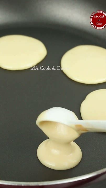 පාන් පිටි කප් එකකින් පෑන් කේක් 50ක් 50 Mini Pancakes With 1 Cup Flour