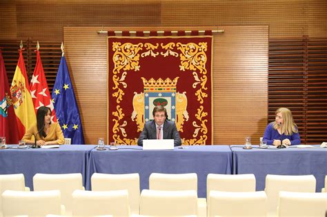 El Ayuntamiento Destina Cinco Millones Para Reforzar Con 264 Efectivos Los Servicios Sociales
