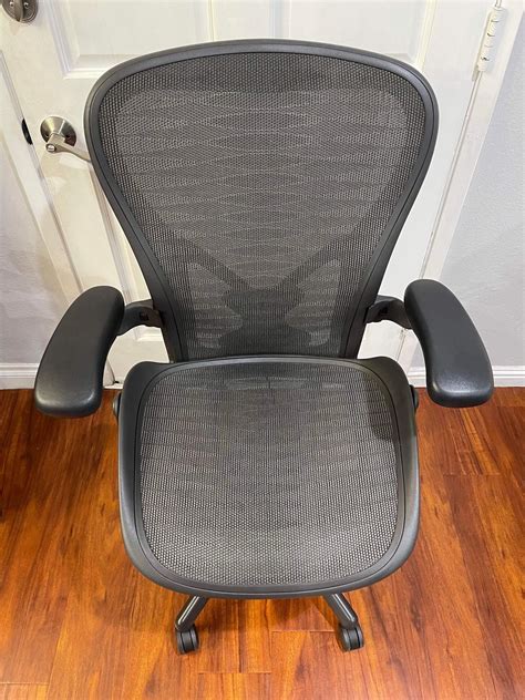 Can Anyone Quality Check This Used Classic Aeron Rhermanmiller