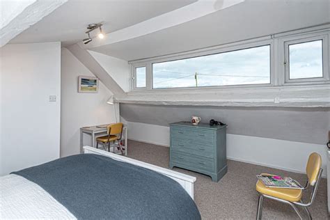 Migratory Patterns United Kingdom Venue Report