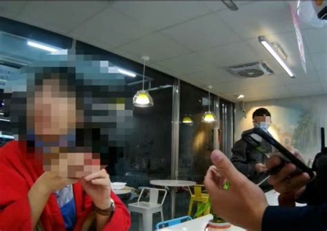 女與母親賭氣半夜留滯超商 警發現主動關懷助返家