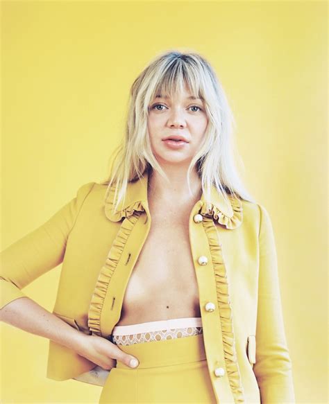 Jessie Andrews Dazed