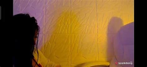 Watch Melissasexytits Curvy Colombian Licking And Rubbing Pussy Porn Spankbang