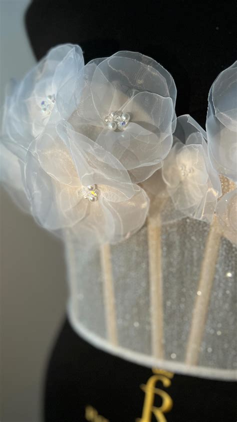 КОРСЕТЫ ПЛАТЬЯ ОБУЧЕНИЕ С первым днем весны 🌺 Instagram