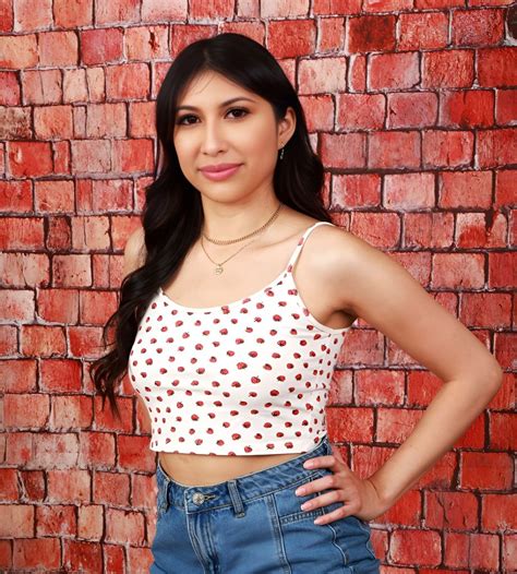 Penelope Woods Actress Age Wiki Height Weight Family Husband Biography More