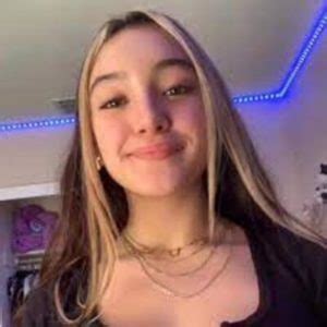 Baby Ashlee Bio Age Instagram Net Worth Boyfriend TikTok