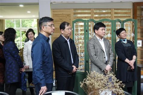 省委统战工作领导小组一行调研我校昙华林艺术区 湖北美术学院