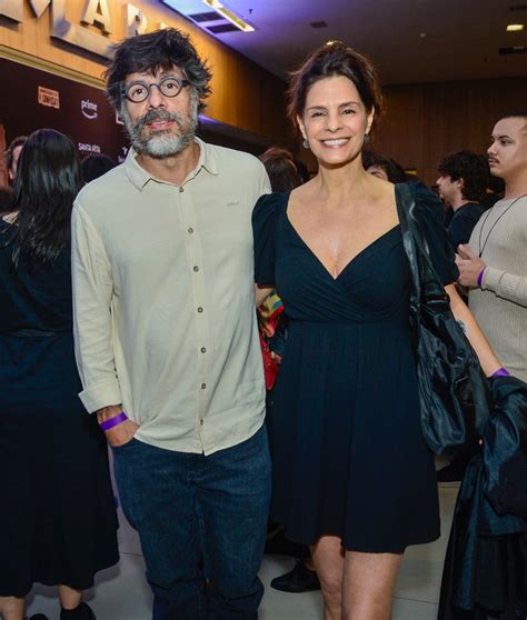 Helena Ranaldi faz rara aparição o marido o ator e diretor Daniel