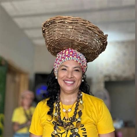 Val Benitez Benitezval • Threads Say More