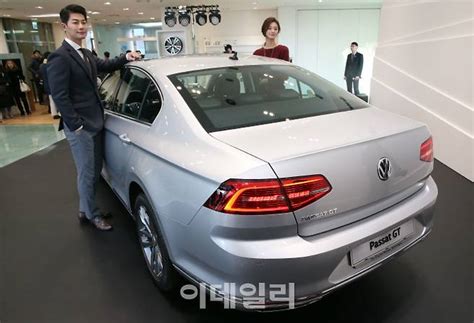 [포토]폭스바겐 신형 파사트 Gt의 뒷라인