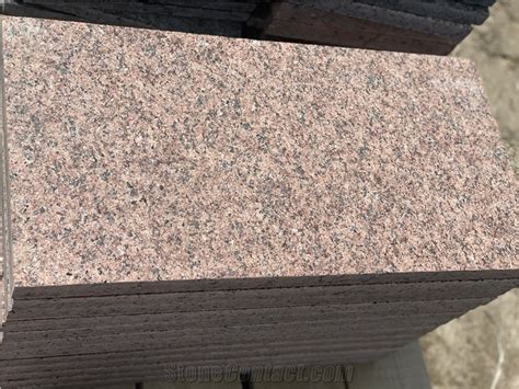 Maple Red Granite Flamed Tiles From Ukraine