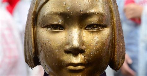 일본의 소녀상 압박에 정부 입장 변화 없다 해법 마련 고심
