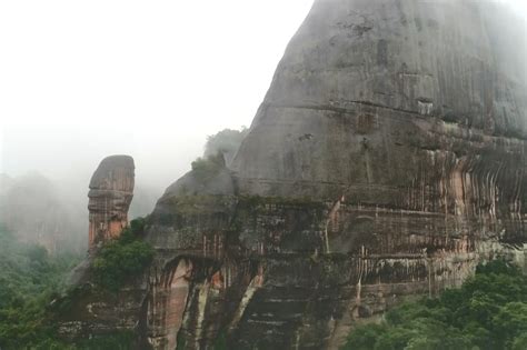 遇见最美的韶关雨后的丹霞山云雾缭绕宛若仙境