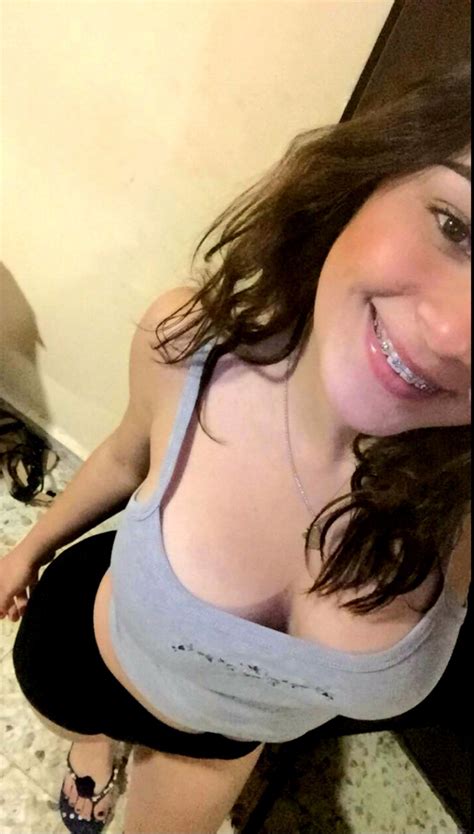 Karely Ruizs Feet