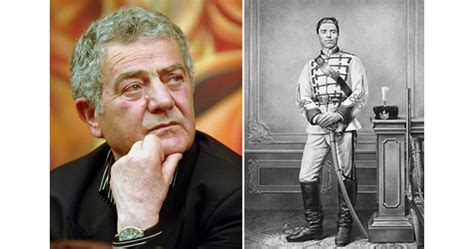 Писателят Стефан Цанев Народът иска Левски за светец