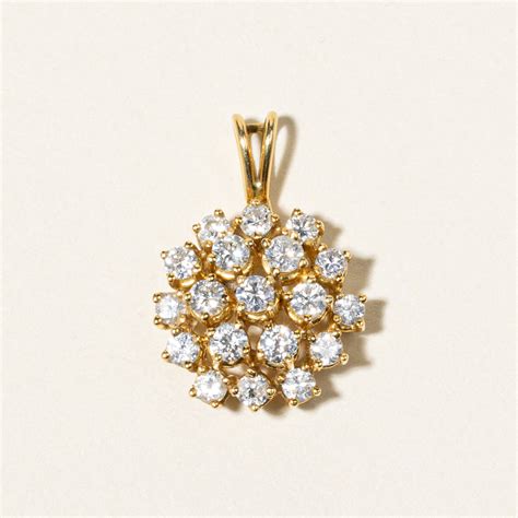 18k Yellow Gold Diamond Cluster Pendant 105ctw