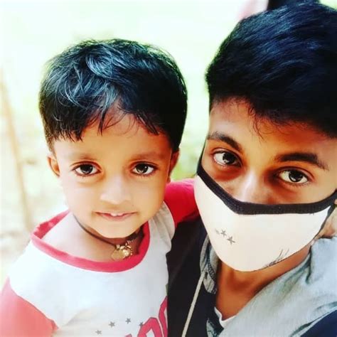 Escorpión Kumar Chinmay 18 • Threads Say More