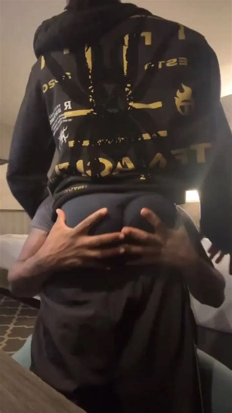 Pants Hang Low •sagger• Groped