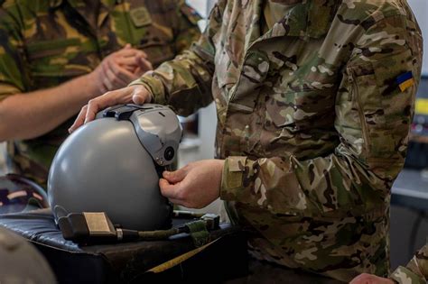 Ukrainian Military Personnel Complete F 16 Maintenance Training In The