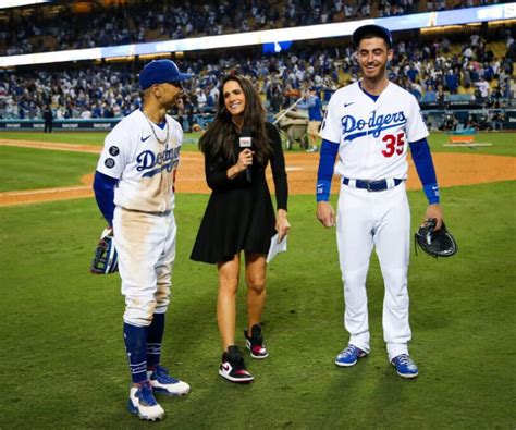 Who Is Lauren Shehadi All About Mlb Network Presenter Citimuzik