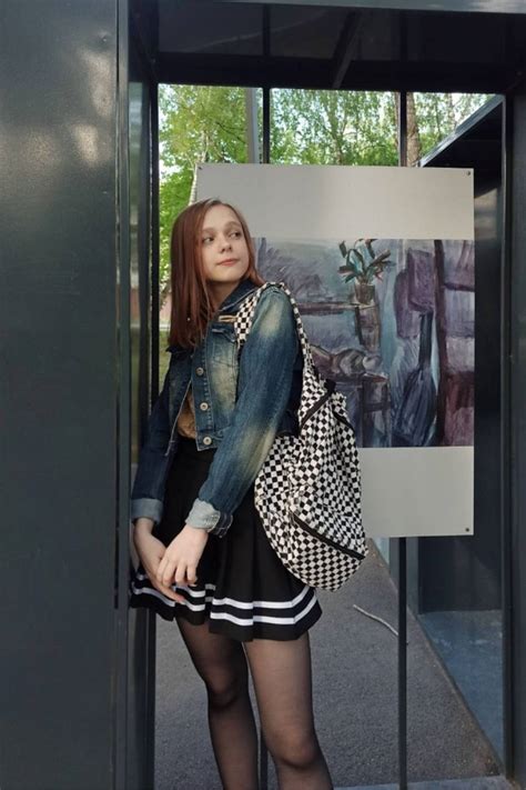 20 Cute Outfits To Wear To The Library Panaprium